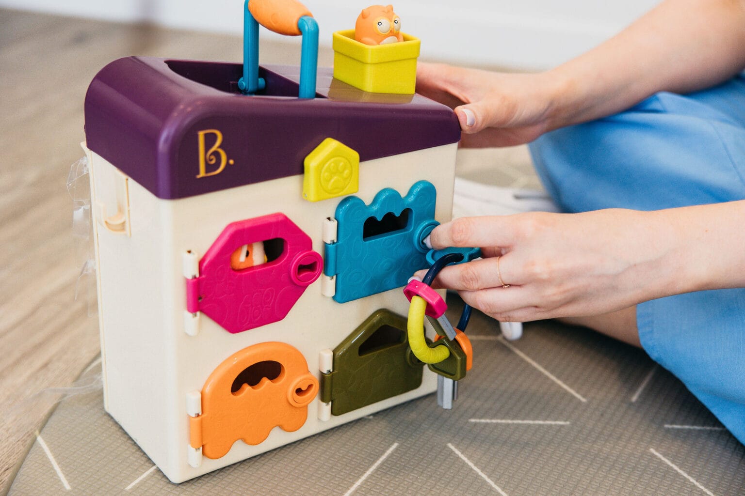Busy Board House: 10 Ways to Play - BillyLids Therapy